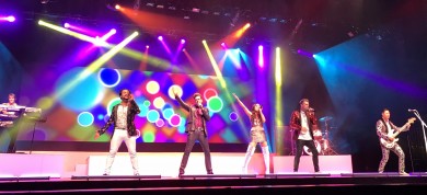 Corporate Photos - Your Generation in Concert